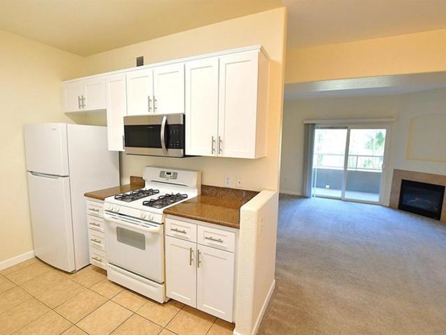 7677 Mission Gorge Rd Unit 141, San Diego, CA 92120