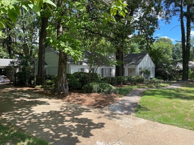 7670 McHenry Cir S, Germantown, TN 38138 | MLS #10219 | Compass