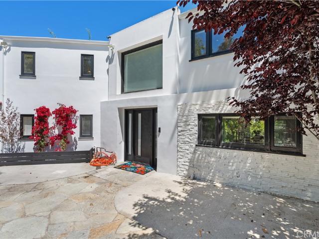 7670 Woodrow Wilson Dr, Los Angeles, CA 90046 | MLS #SR25246 | Compass