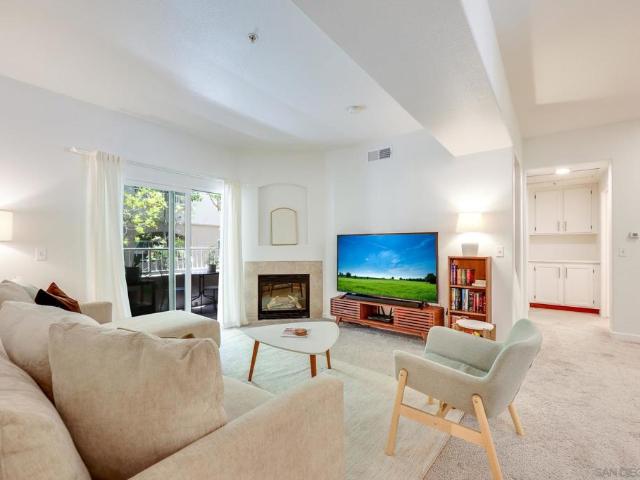 7671 Mission Gorge Rd 104