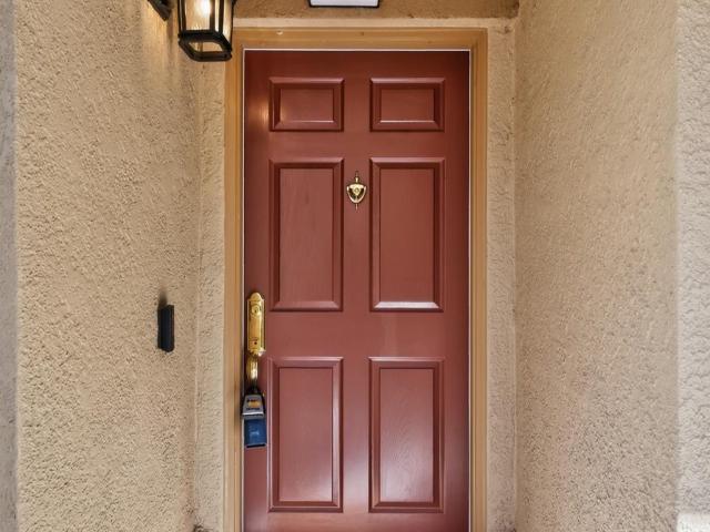 7672 Tuscany Dr