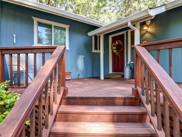 7673 Ponderosa Way