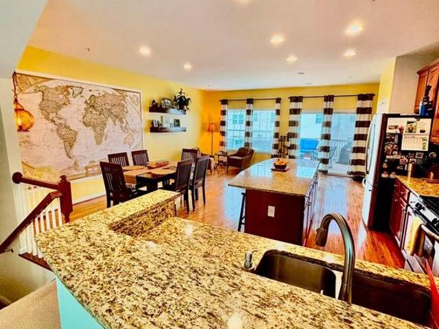 7673 Timbercross Lane