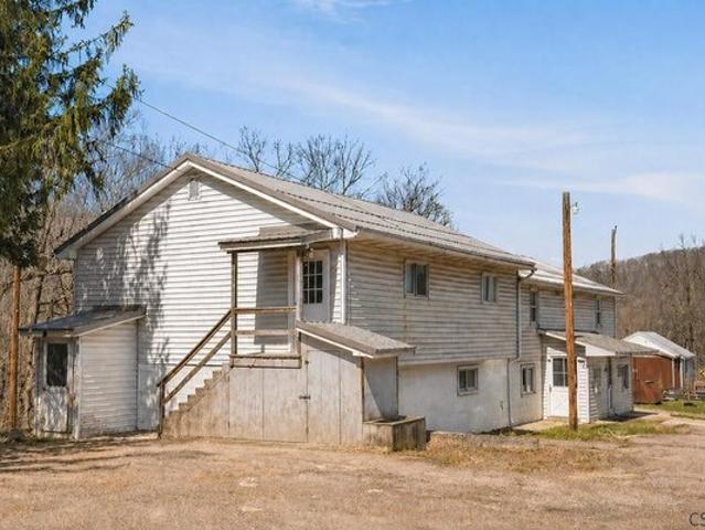 767 779 Glade City Rd, Meyersdale, PA 15552