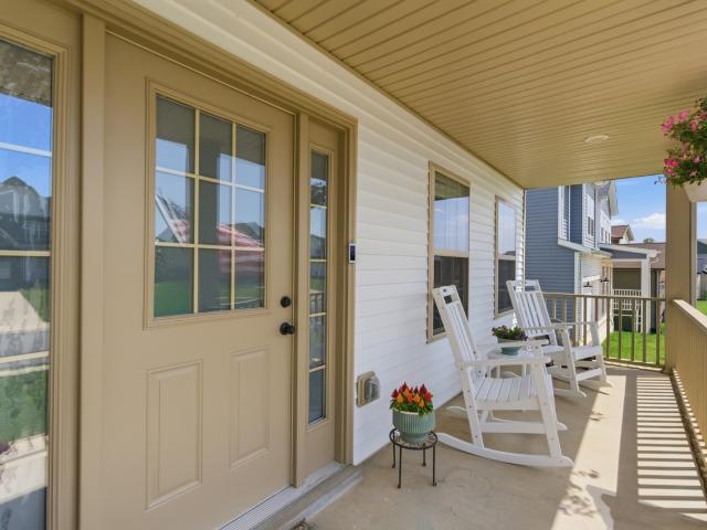 767 Banister Dr
