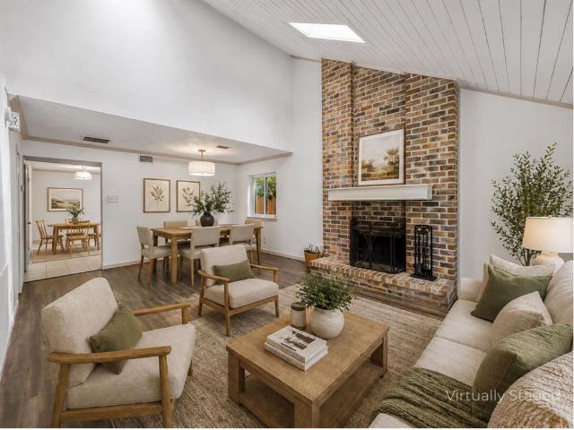 767 Dove Circle