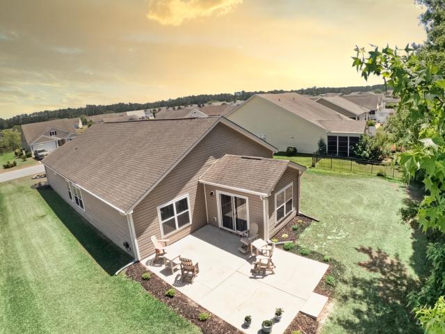 767 Heathers Glen Lane NW
