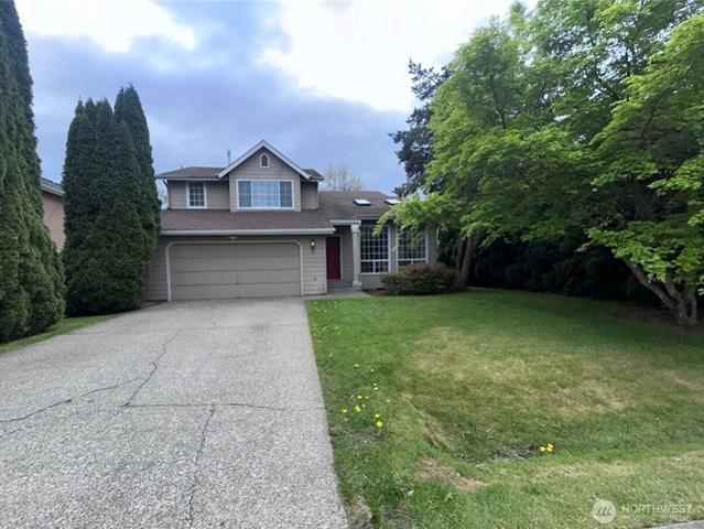 767 Oakhurst Dr, Pacific, WA 98047