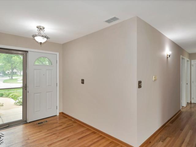 767 Oakwood Drive