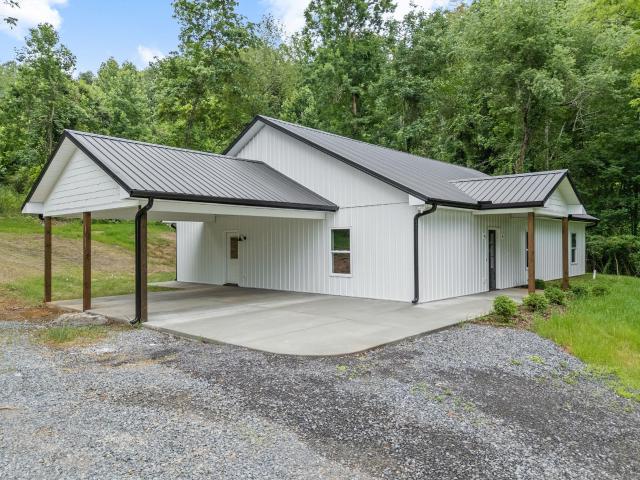 767 Lead Mine Valley Road SW