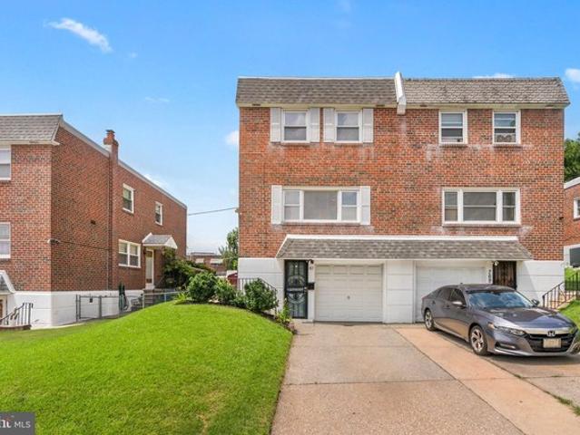767 Livezey Ln, Philadelphia, PA 19128