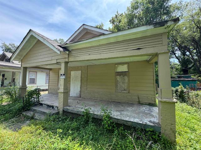 767 roanoke ave
