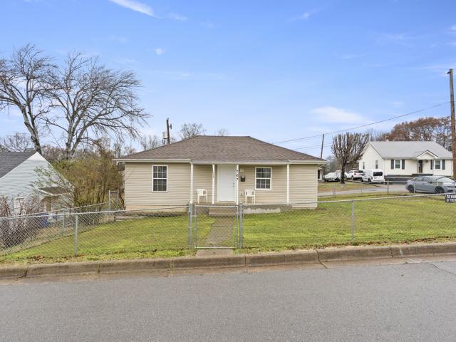767 Woodmont Blvd
