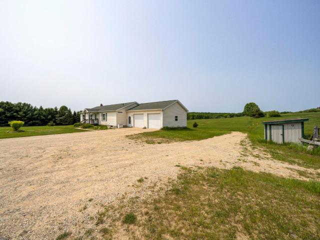7684 Honey Hollow Road