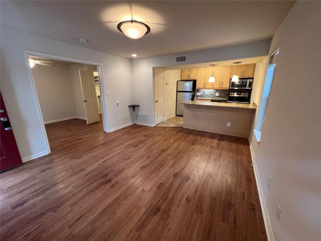 7685 Northcross Dr # 909