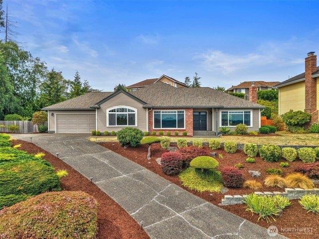 7685 Esther Pl NW, Silverdale, WA 98383