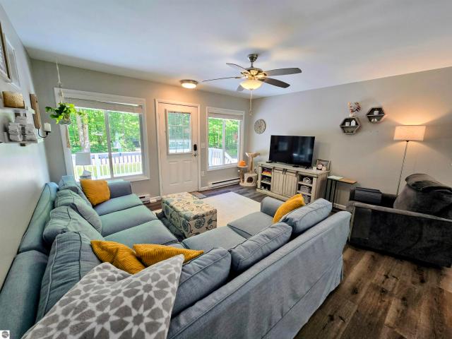 7686 Wyndamar Drive