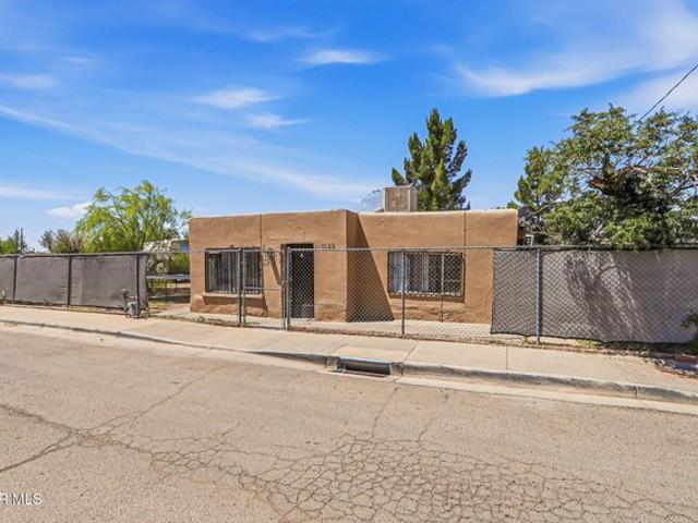 7688 Garden Pl, El Paso, TX 79915