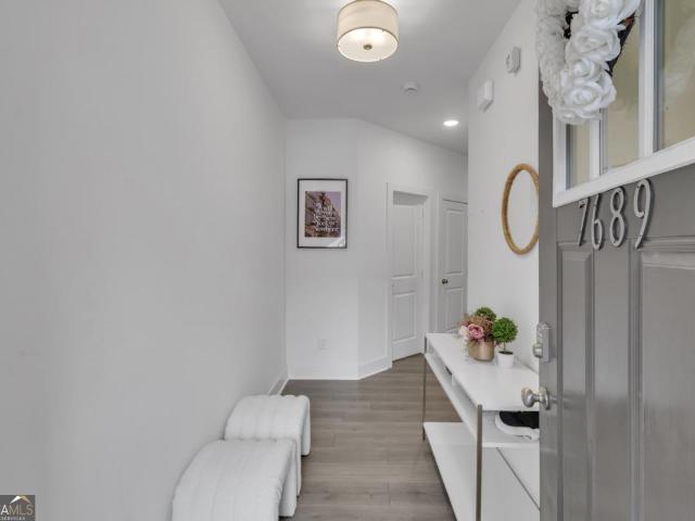 7689 Baron Road