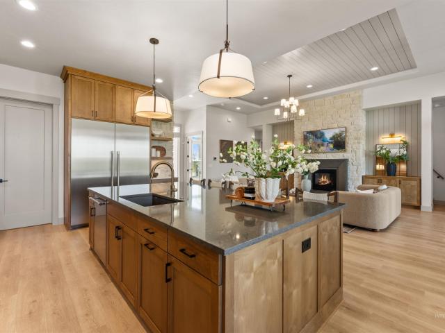 7689 W Flathead Lakes St. Tahoma Bonus