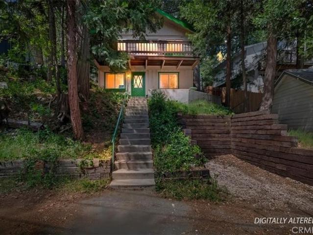 768 Deer Trl, Crestline, CA 92325