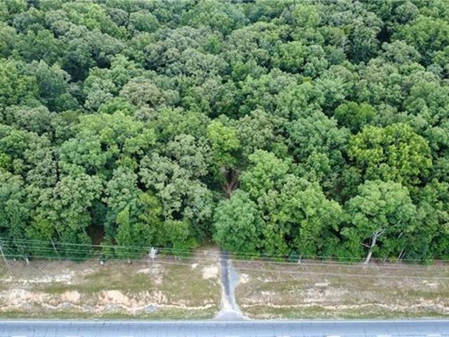 768 Knox Bridge Hwy, White, GA 30184