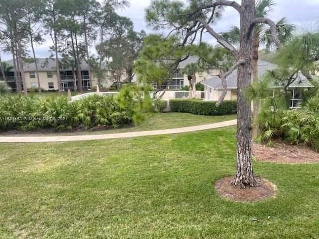 768 Landover #201, Naples, FL 34104