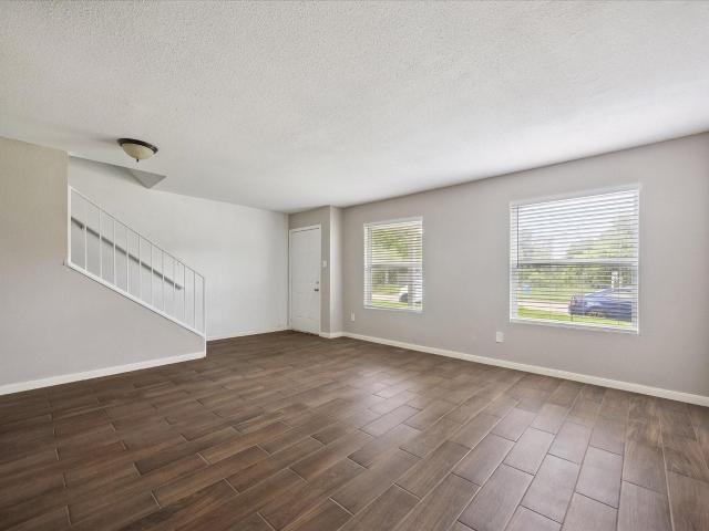 768 Memorial Mews Street 1