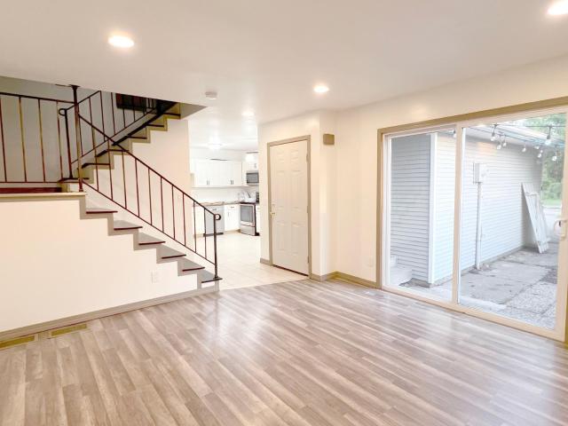 7694 Dunmore Road