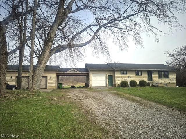 7695 Norton Road