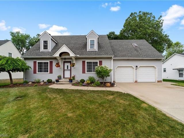 7695 Bar Harbour Ln, Mentor, OH 44060