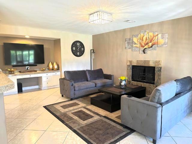 76961 Sheffield Court