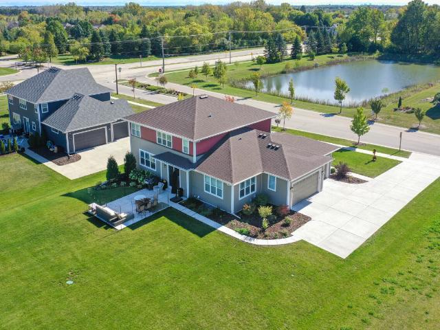 7690 Preserve Pkwy, Mequon, WI 53097 | MLS #1939 | Compass