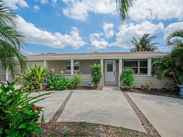 7691 Coquina Way, Saint Pete Beach, FL 33706