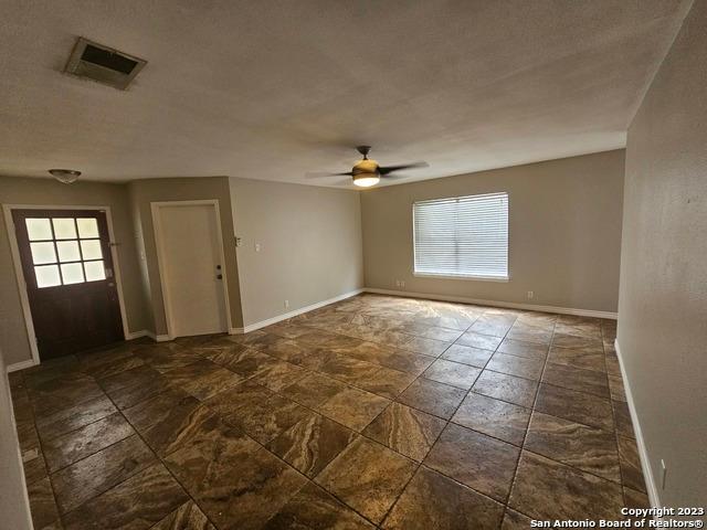 7692 Cascade Oak Dr