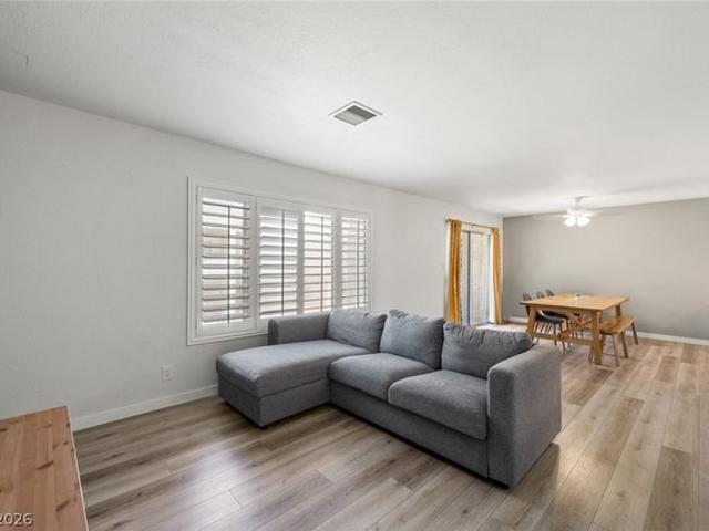 769 Anne Ln, Henderson, NV 89015