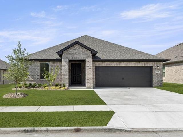 769 Grand Dale Dr, Lavon, TX 75166