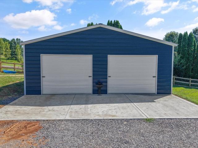 769 Farmington Way