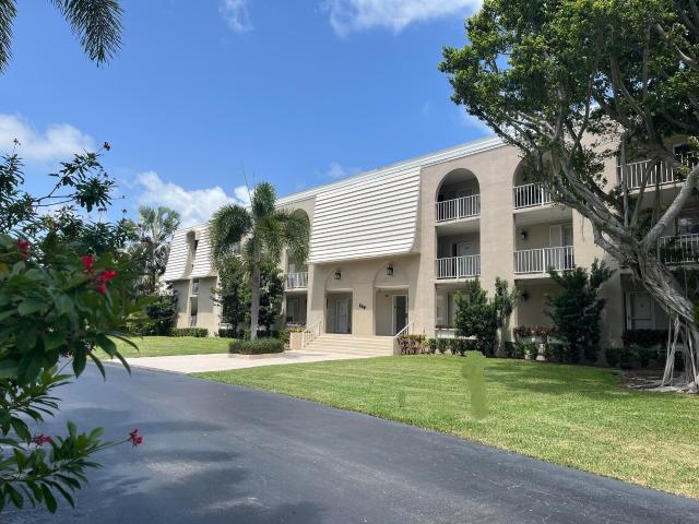 769 Jeffery St, Unit 2202, Boca Raton, FL 33487 | MLS #B26012 | Compass