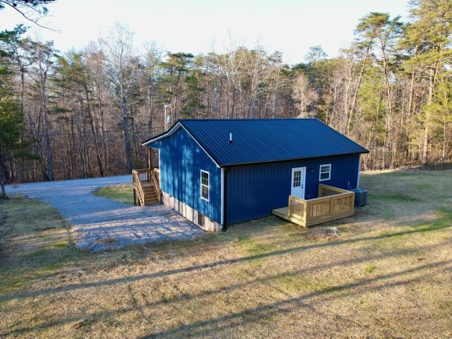 769 Pine Tree Road
