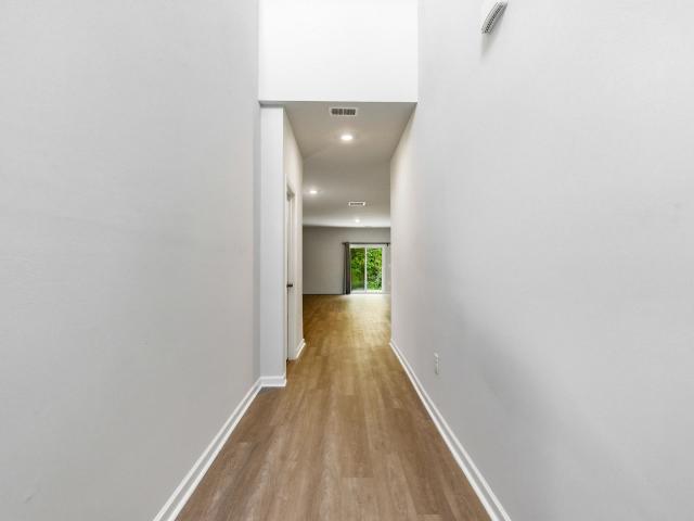 769 Wapama St