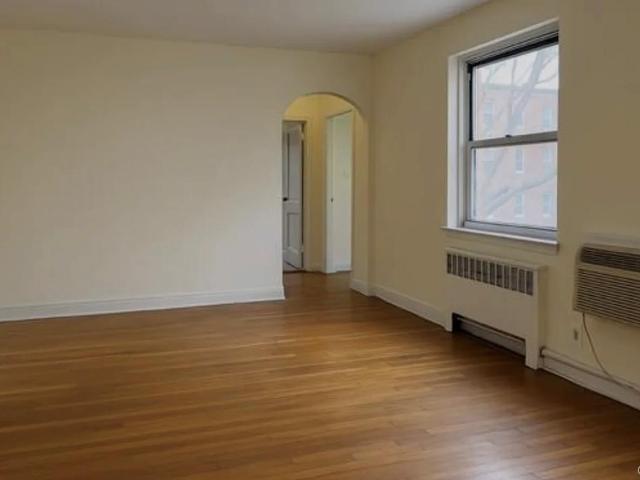 76 03 Commonwealth Boulevard, Unit 3A