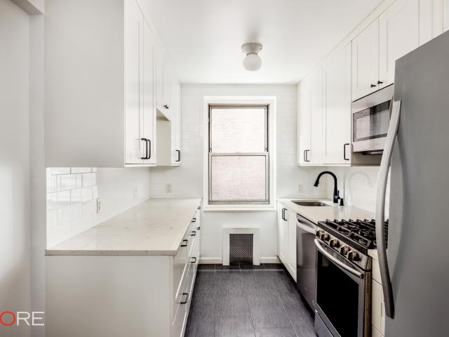 76 10 34th Avenue, Unit 3B | Compass