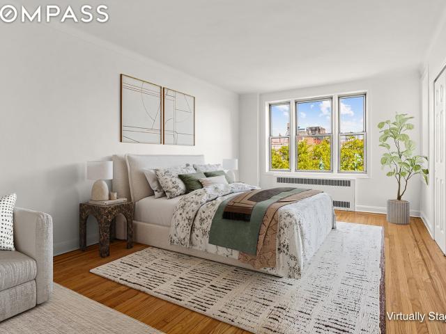 76 12 35th Avenue, Queens, NY