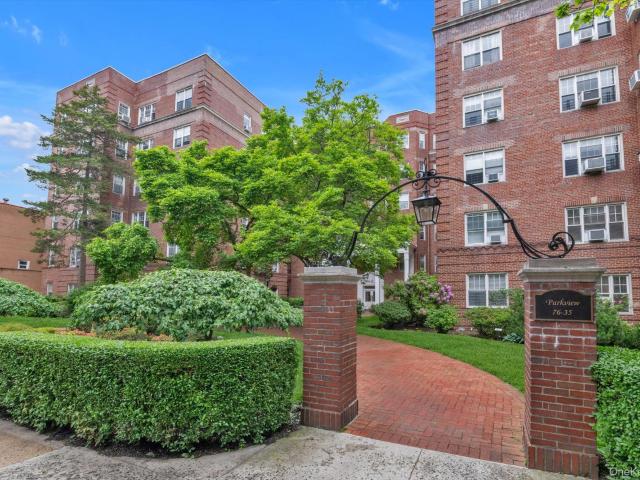 76 35 Street 3M