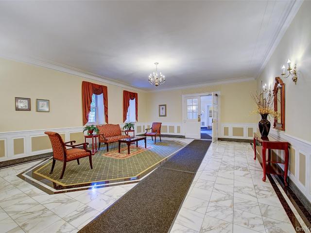 76 36 th Street 5S