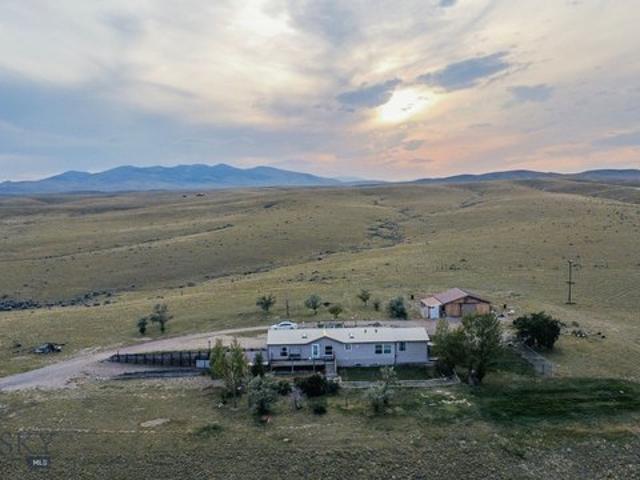 76 Walking Horse Ln, Twin Bridges, MT 59754