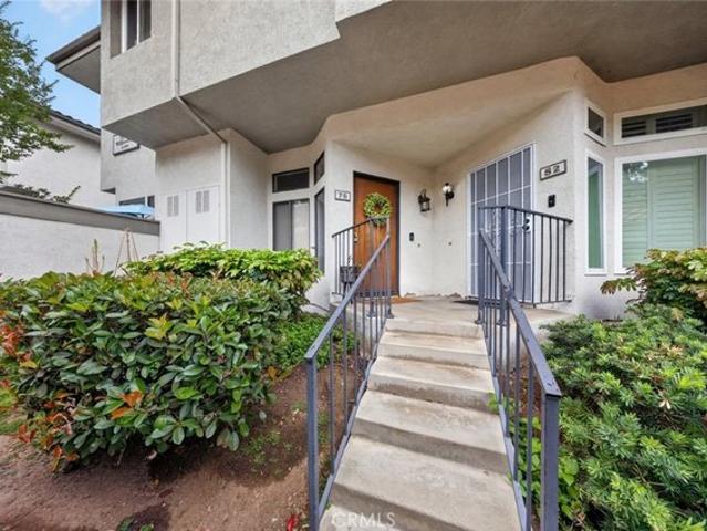 76 Willowcrest Ln, Pomona, CA 91766