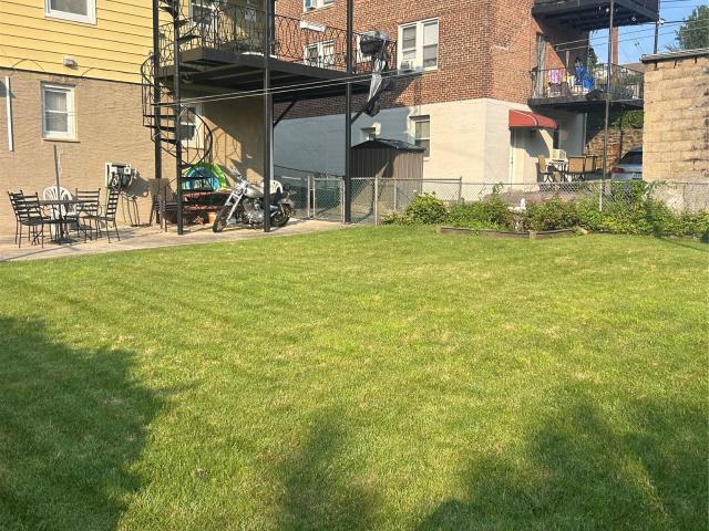 76 AKA74 Fortfield Avenue