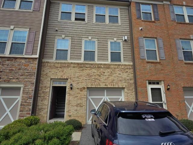 76 Albert Ct